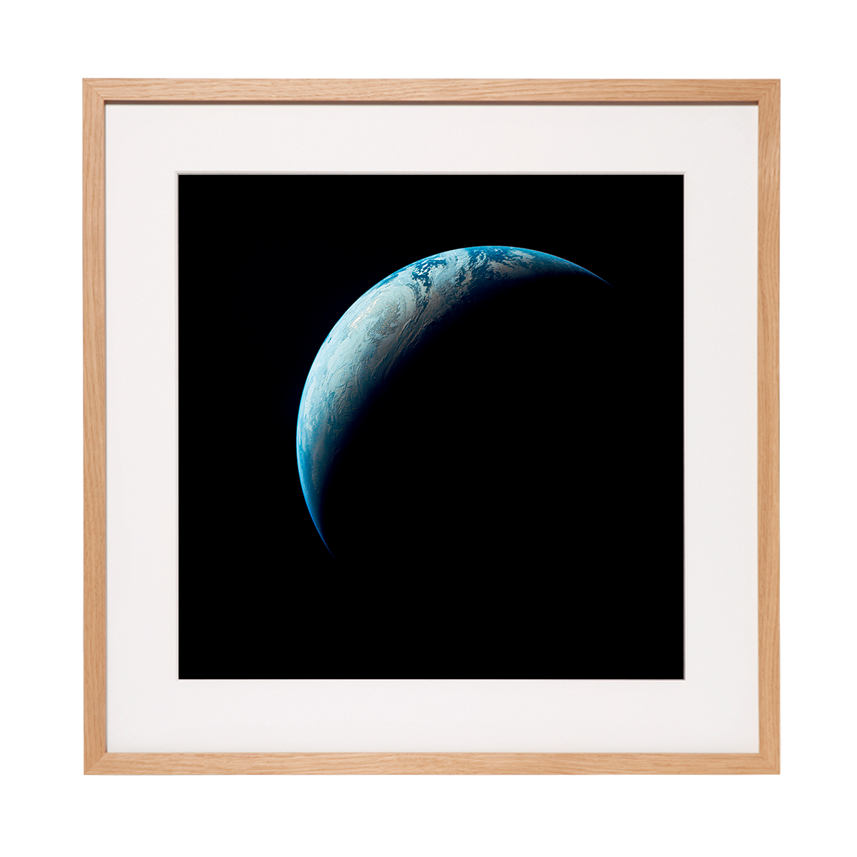 Nasa image: Earth as a crescent 1969 – FOUNDANDFOUND.CH